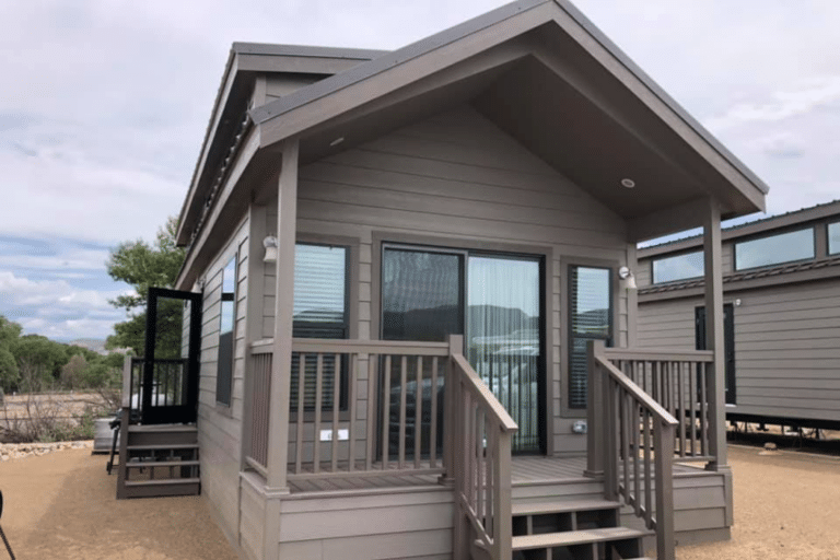 Cabins - Verde Ranch RV Resort